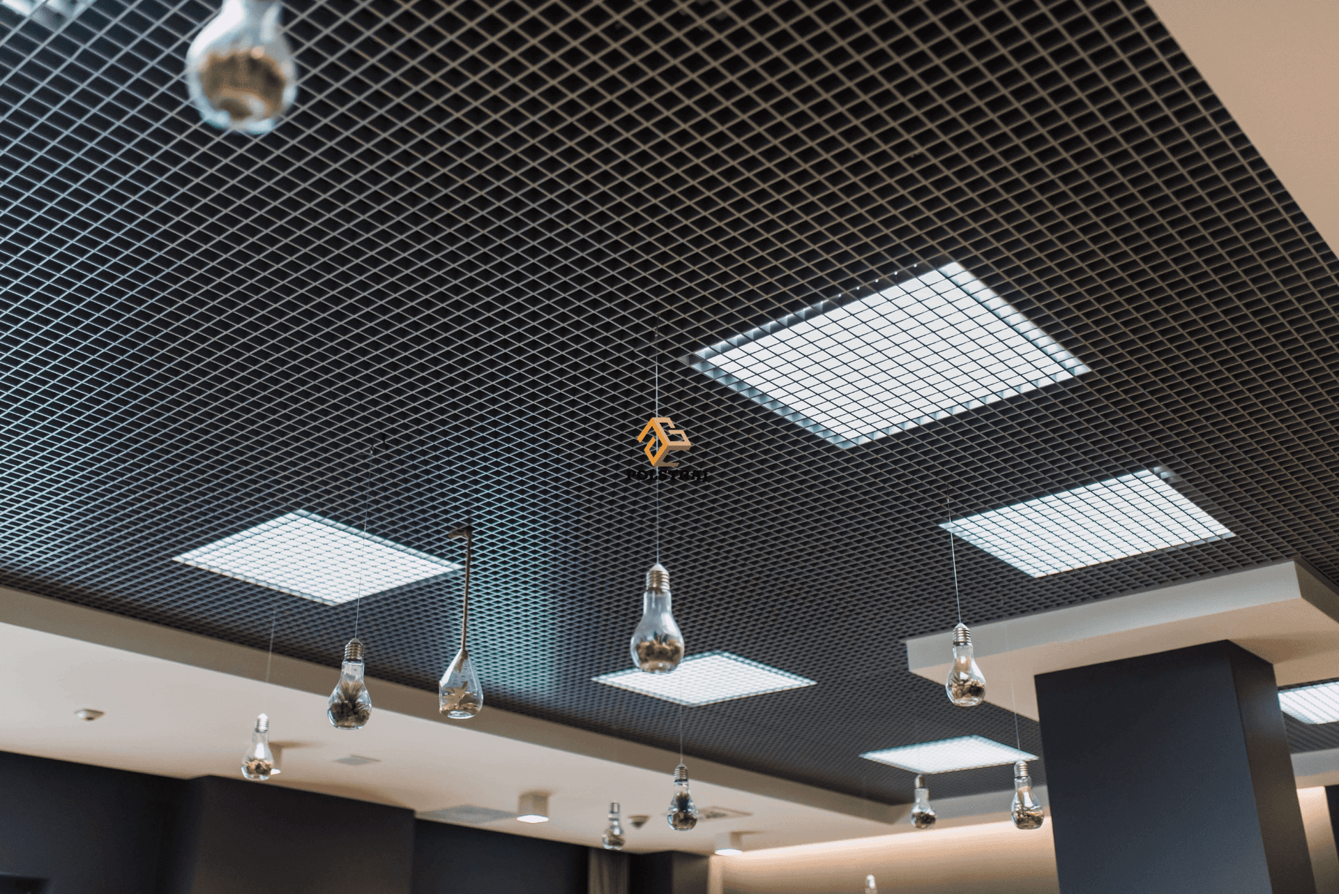 Sufity rastrowe | Montaż